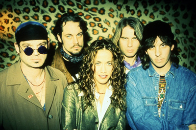 sheryl crow band wolfe back row right